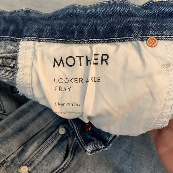 MOTHER | Jeans | Mother Looker Ankle Fray Cropped Jeans In Clear As Day ...